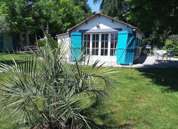 **Maisonnette Avec Jardinet** Très Proche Agen - Lot-et-Garonne