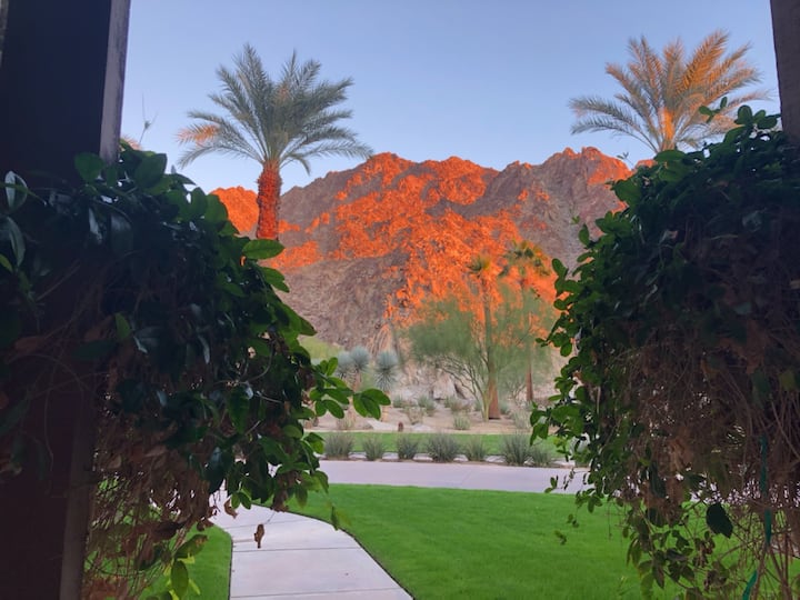 2 Bedroom W/stunning Mountain Views! #259754 - La Quinta, CA