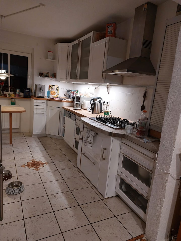 Wunderschönes Zimmer Im Isartal - Berg