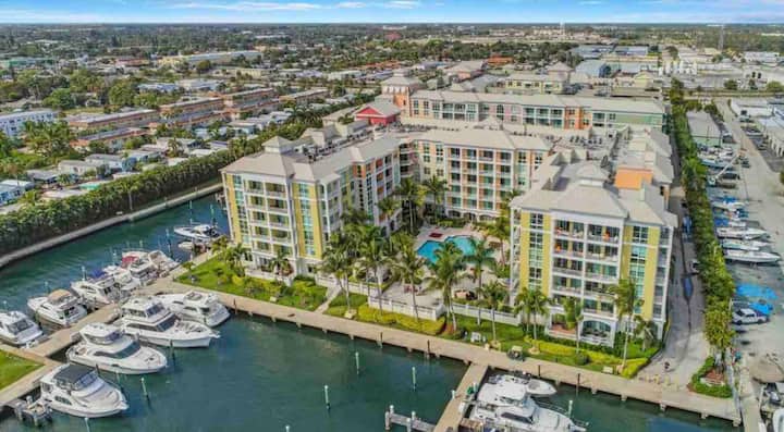 Dockside Condo By The Beach - Bahamas