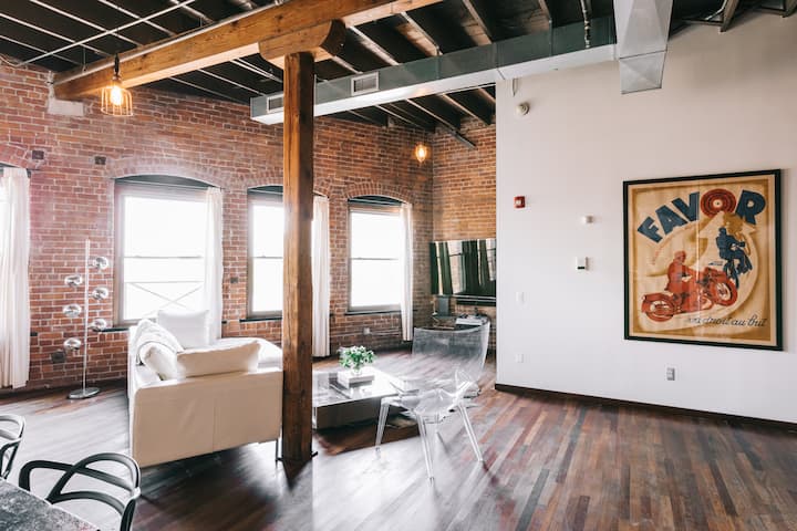Eastern Market Luxury Lofts-All Amenities Included - Lofts for Rent in ...