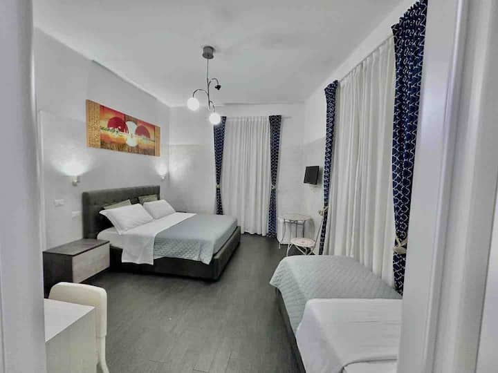 Casa A Roma At Colosseum - Рим