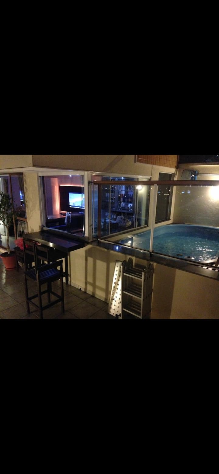 Cobertura Duplex Com Piscina Na Melhor Localização - Florianópolis