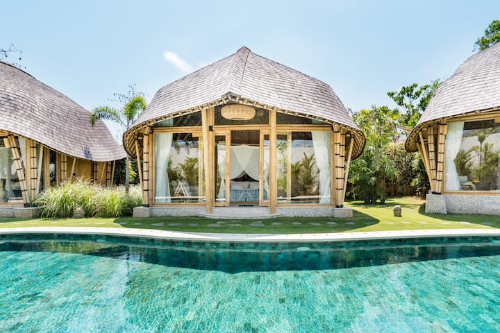 OMG! | One of over 50 Airbnb Categories