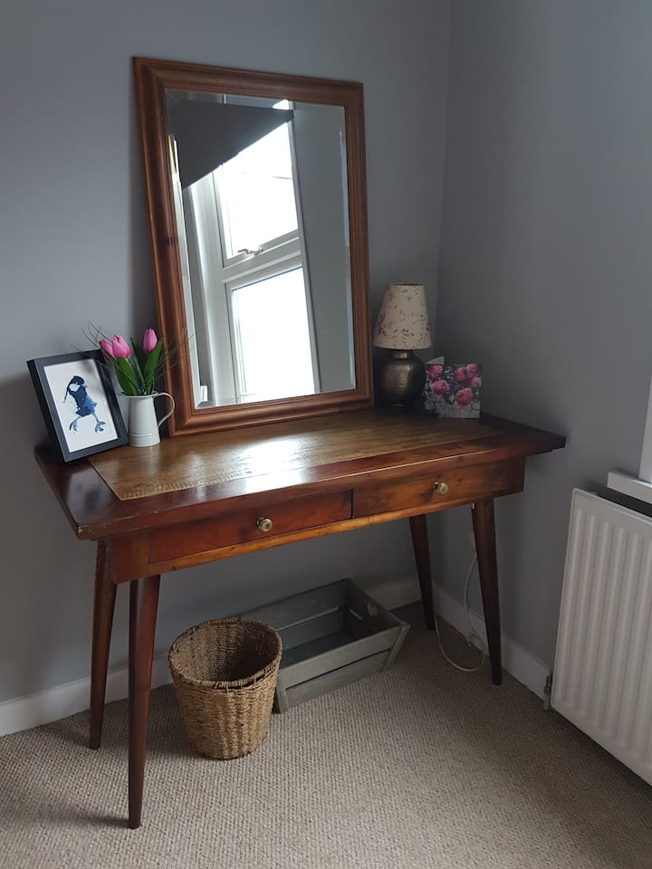 Clean & Comfy Period House Close To Town Centre. - Cheltenham