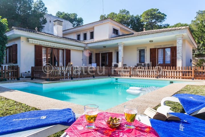 5 Bedrooms Villa With Large Pool - Mallorca