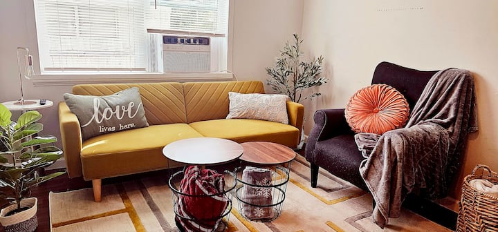 Small Cozy Duplex #A - Arlington