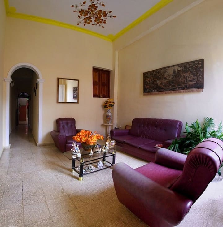 Casa Dr. Suarez Y Sra.addys - Cuba