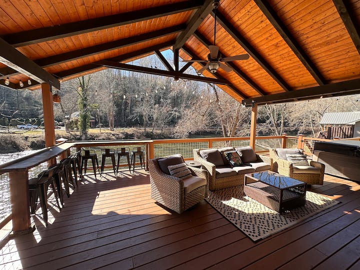 Tuckaseegee River House - Sylva, NC