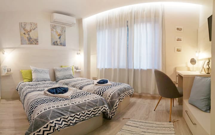 6s40 Apartment –Superb Location, Ground Floor - 소피아