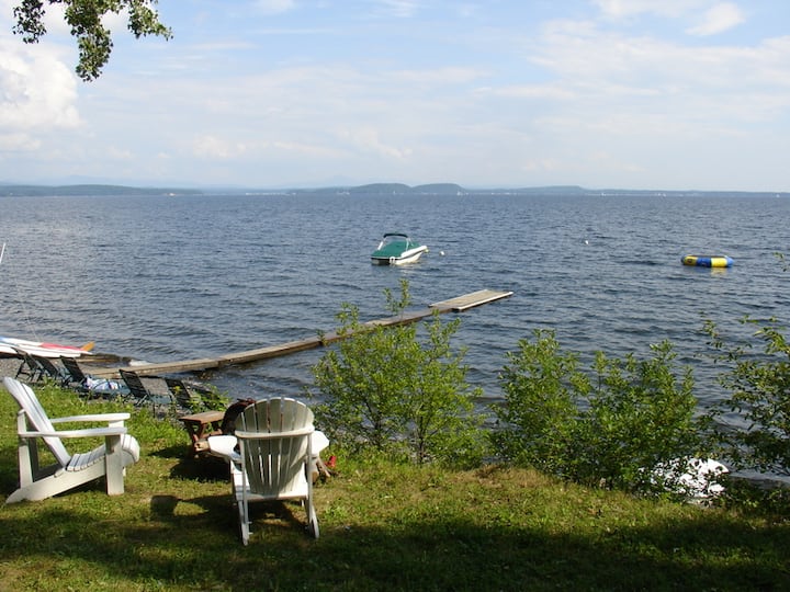 North Bayview: Lakeside Cottage At Tree Tops - Colchester, VT