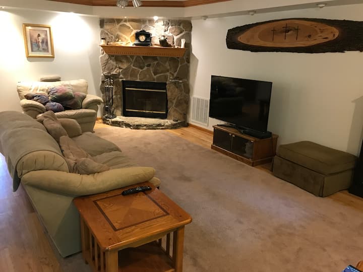 Mountian Side Home - Melton Hill Lake, TN