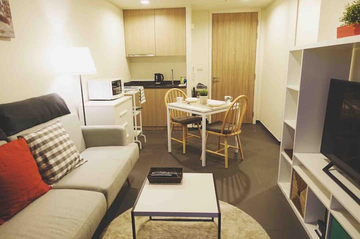 Unixx South Pattaya Sea View Unit - Pattaya