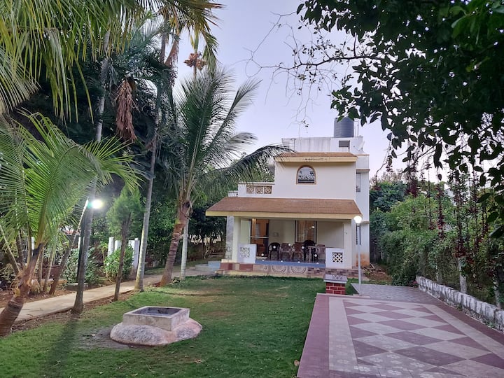 "Sai&shreeyas "Lawn View And Garden Duplexcottage - Yelagiri