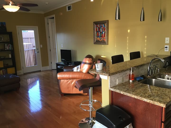 O4w Loft With Downtown View From Private Deck - Atlanta