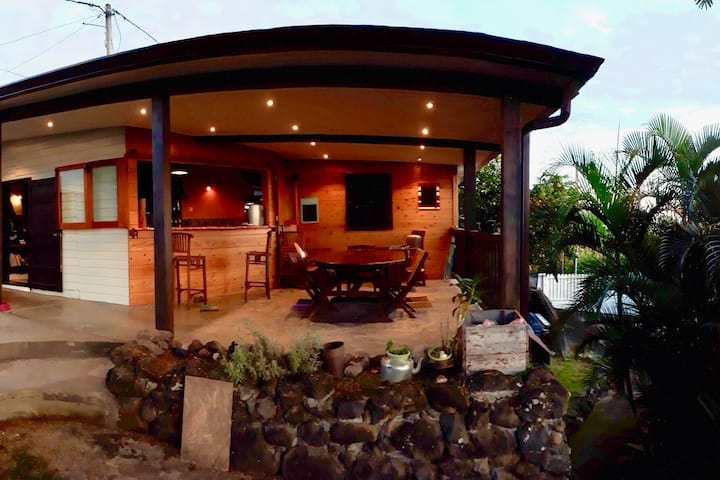 Chaleureuse Maison Créole Avec Vue Mer - Saint-Leu