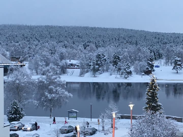 Goahti Apt. - Central, River View, Top Floor - Rovaniemi