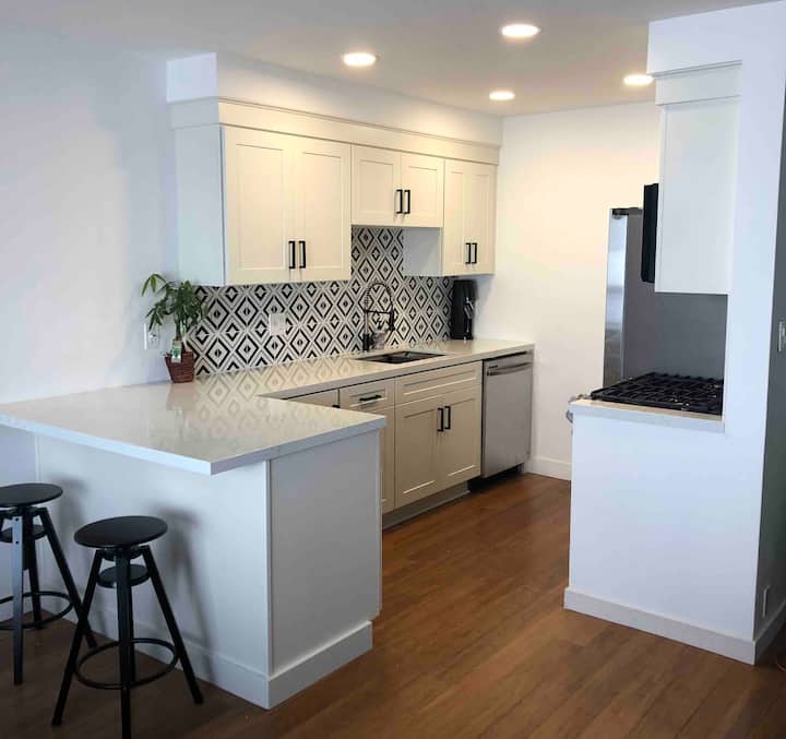 Fully Remodeled 1bd Weho Apt - Prime Location - Hollywood, CA