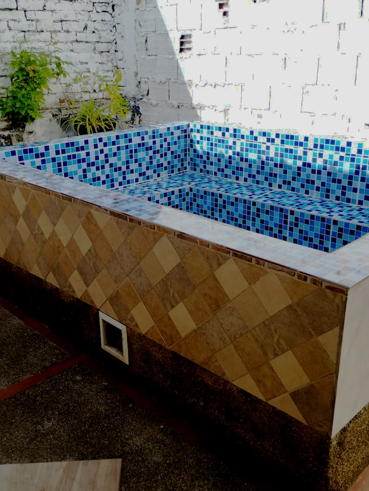 Casa En Girardot Con Piscina Rústica De 2x2.5 - Flandes