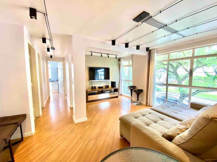 Apartamento Moderno - ÁGua Verde - Curitiba - クリティバ
