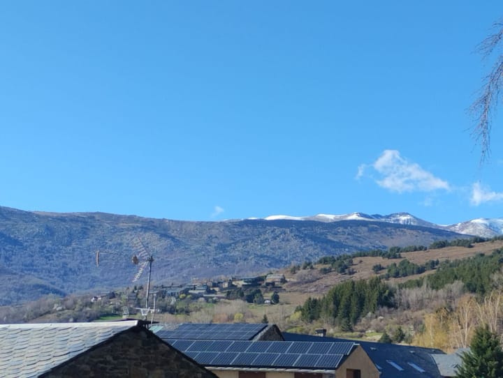 Piso En El Centro Del Pueblo - Puigcerdà