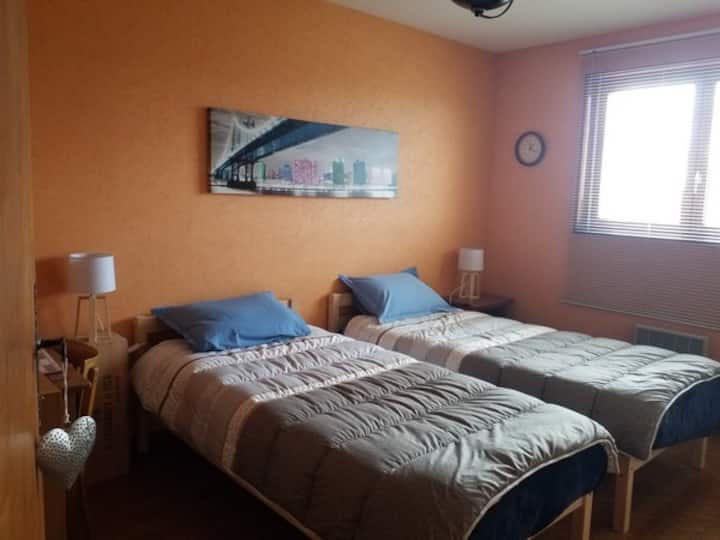 Villa Chambre " Tout Simplement N°3 " - L'Arbresle