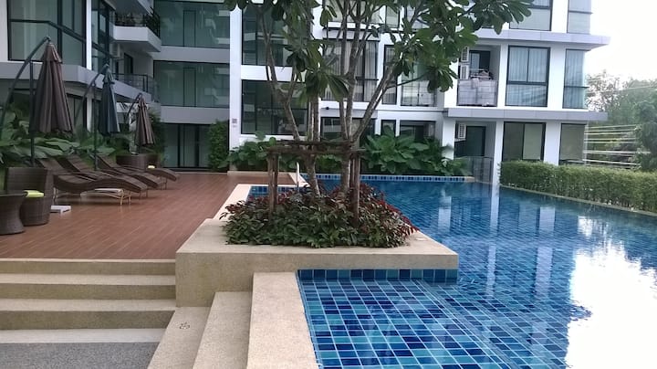 Sukhumvit 62/1 Near Bangchak Bts_chateau In Town - Phra Khanong