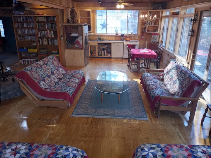 The Creation Station - Southampton, MA