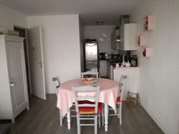 Bel Appartement Tres Bien Situé Avec Parking - Berck