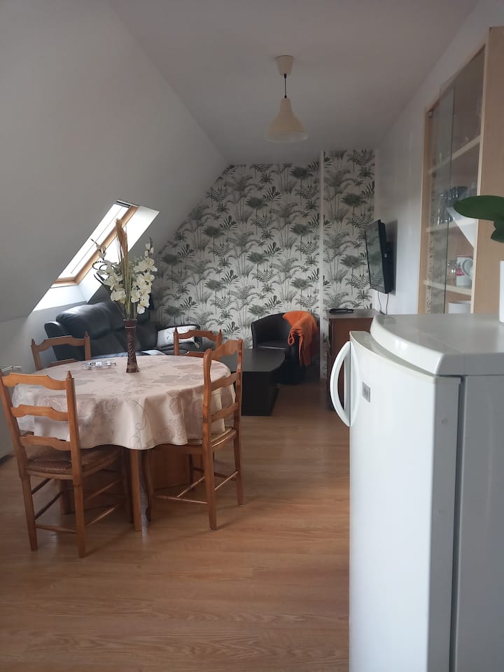 Chambre 2 Dans Appartement - Coutances