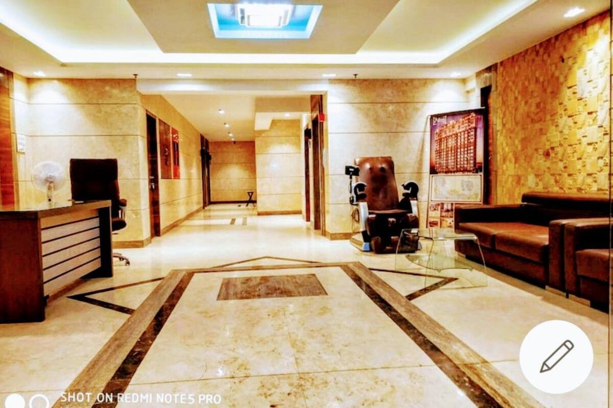 Tryst Mumbai- Timings, Cost - Holidify