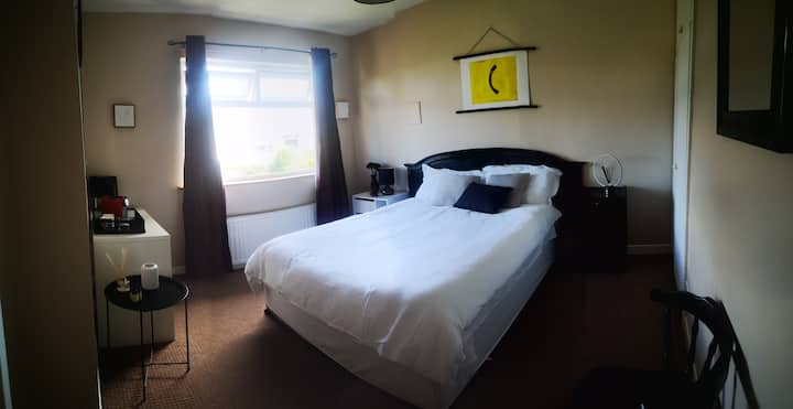 Double Bedroom Outside Galway City - Galway