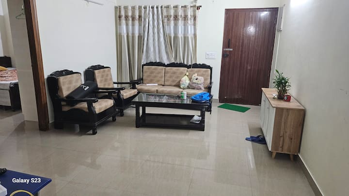 Saravana Esplanade, Yeshwanthpur - Bengaluru