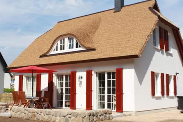 Top 5***** Eg Ferienwohnung Im Reethaus - Koserow