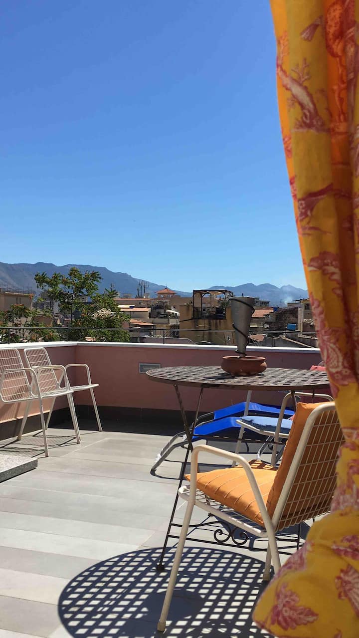 Breathtaking Terrace View - Palermo