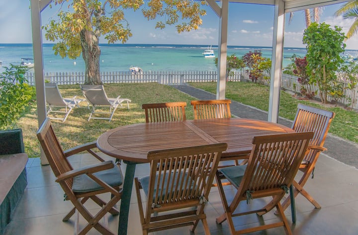 Trou Aux Biches Beachfront Villa 01 - Maurice