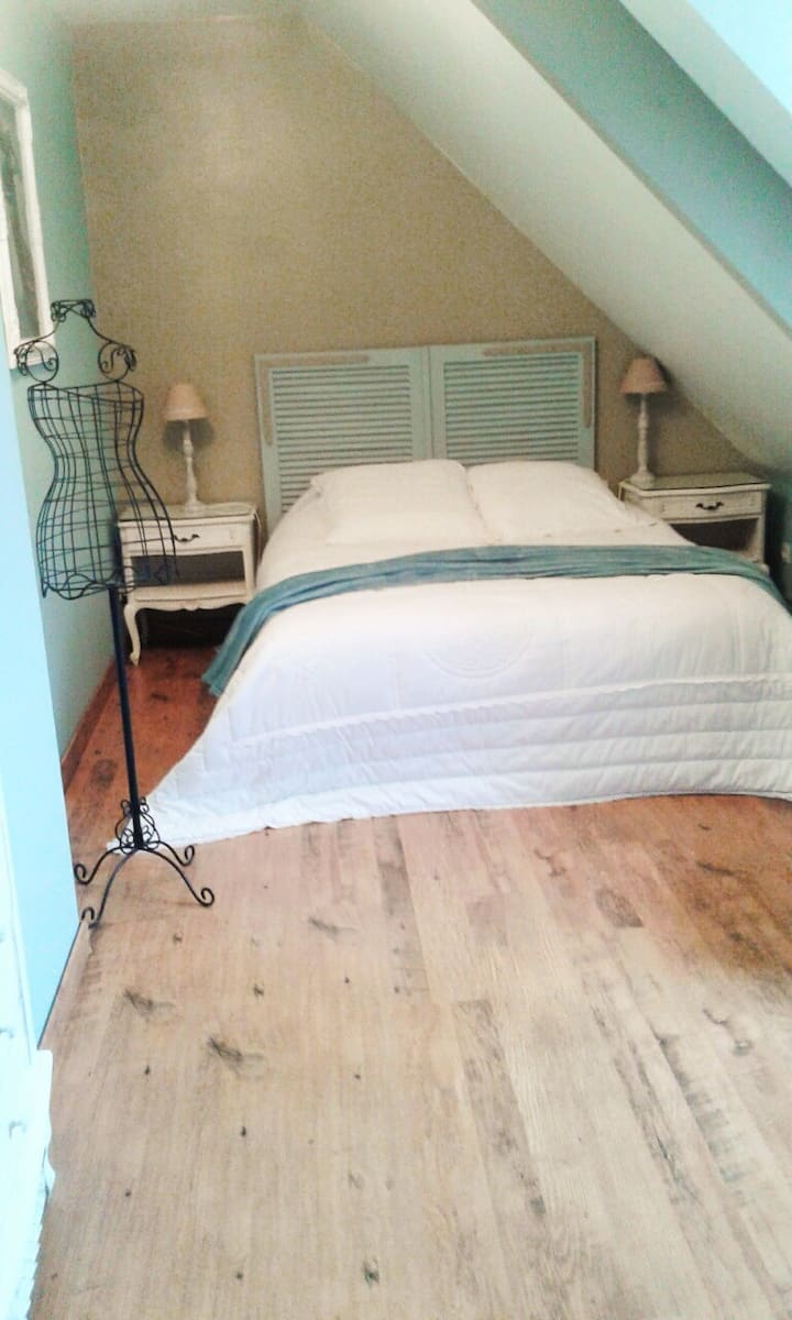 Jolie Chambre De Charme - Gournay-en-Bray