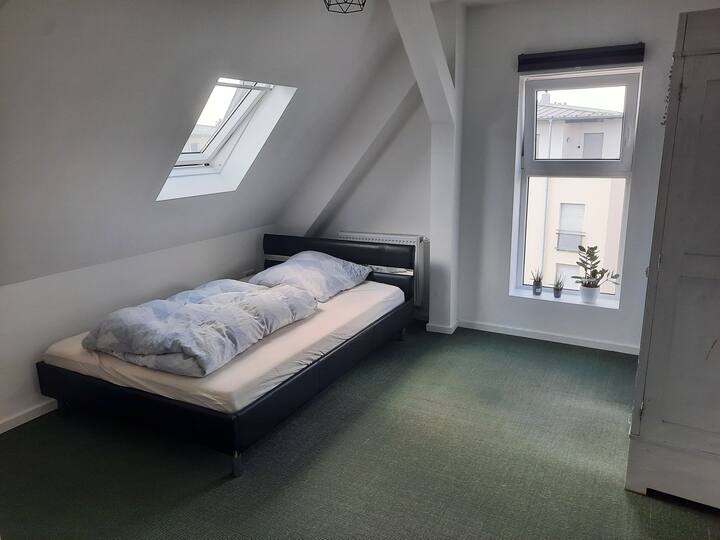 Zimmer In Wg 1km Vom Hbf - Augsburg