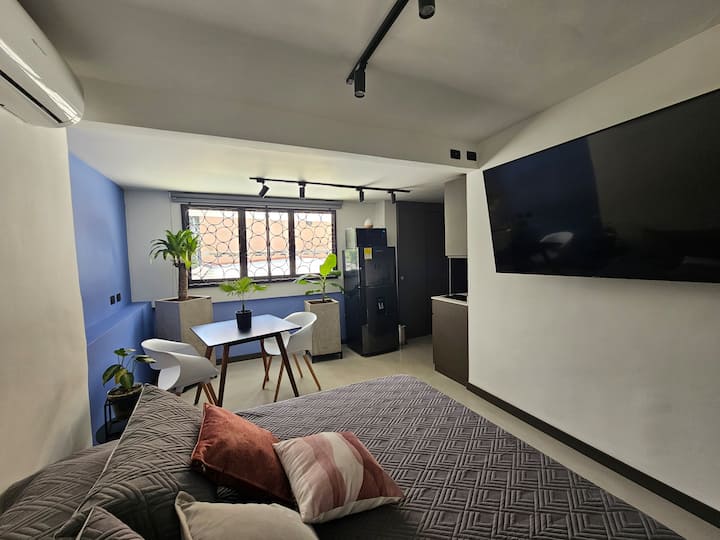 Habitacion De Lujo / San Joaquin - Medellín