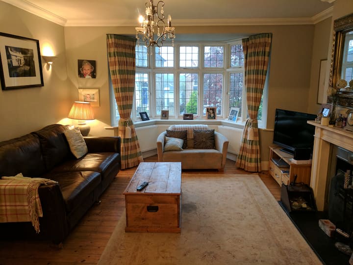 Gorgeous Home, Sleeps 9, 30 Min To Central London! - Enfield Town