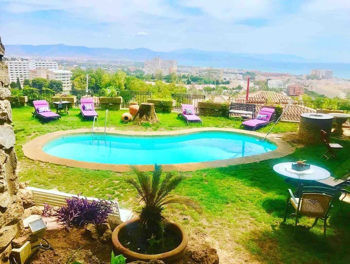 Máster Room - Torremolinos