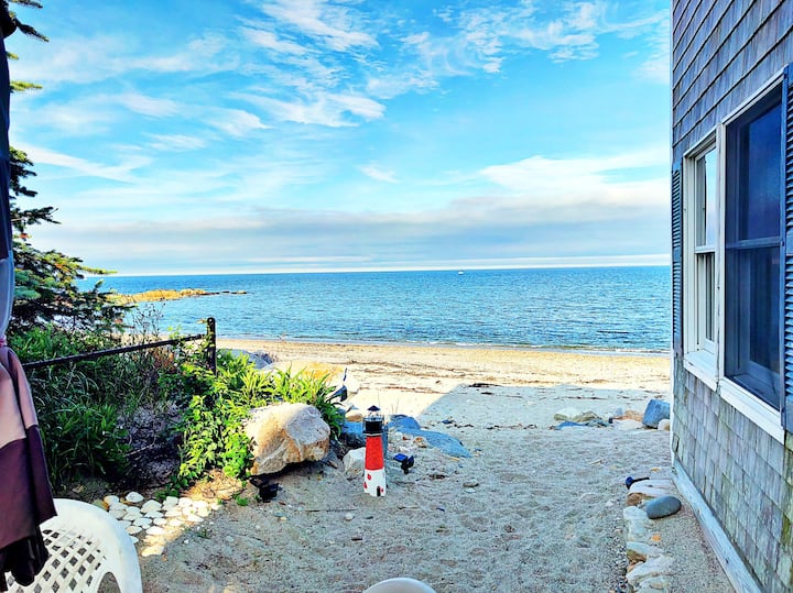 Winterfell - Beautiful Beachhouse (Private Beach!) - Marshfield, MA