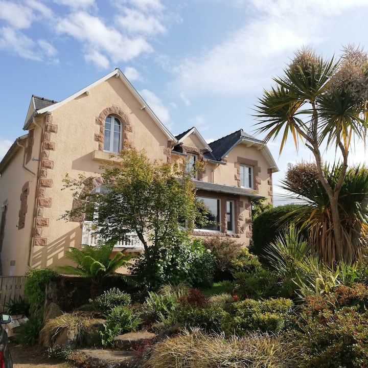 Maison - Villa Bord De Mer, Côte De Granit Rose - Perros-Guirec