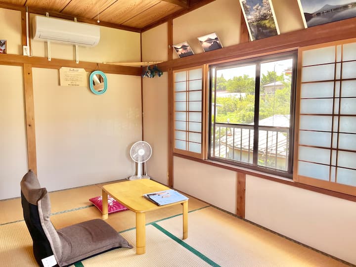 The Private Tatami Room ( Near Lake & Bus Stop ) - Lake Kawaguchi
