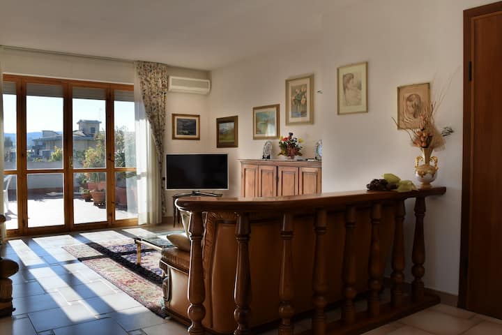 Panoramic Penthouse In The Heart Of Tuscany - Certaldo