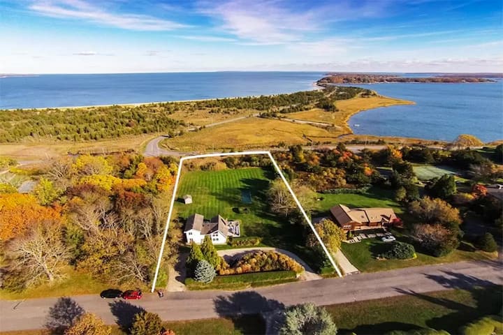 Artist Home Steps From The Beach On Shelter Island - Greenport, NY