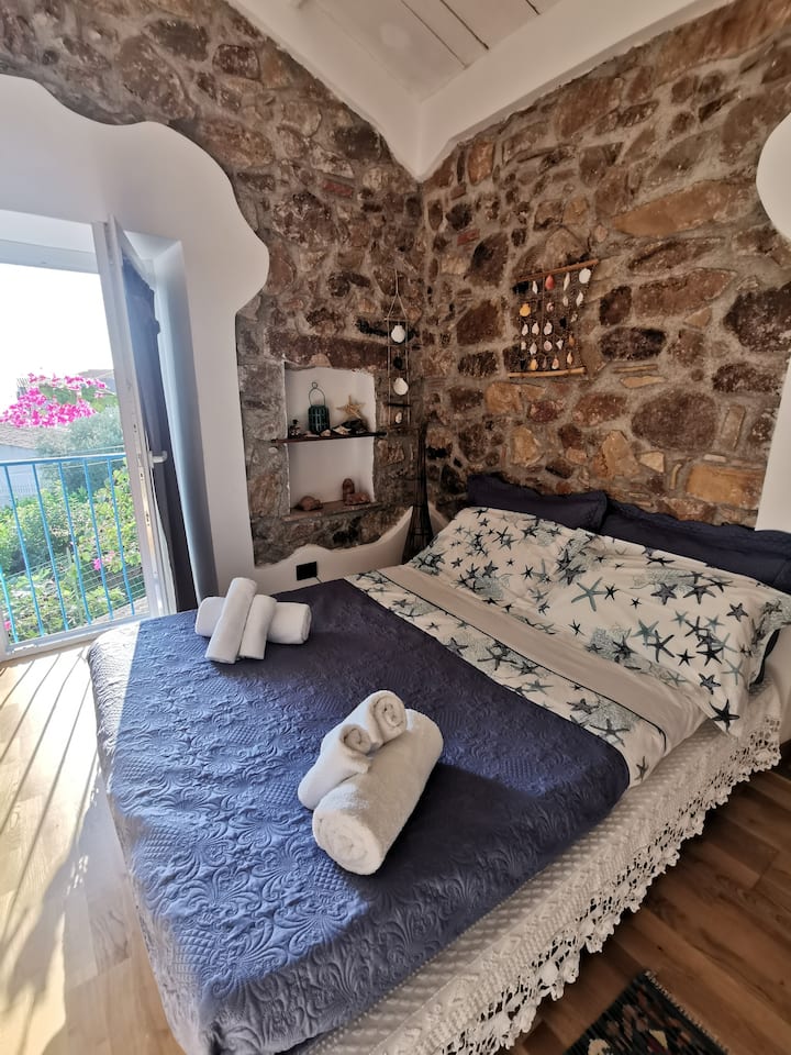 Casa Vacanza La Finestra Sul Mare - Castelbuono