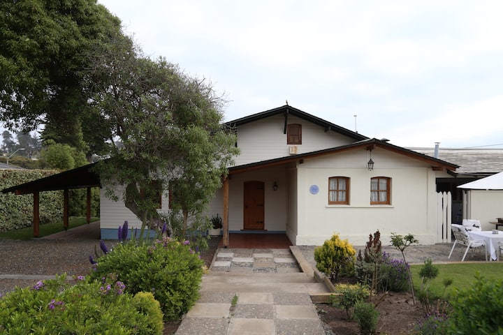 Agradable Casa Familiar En Santo Domingo - San Antonio