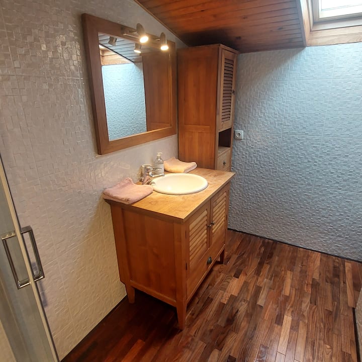 Maison Cosy Avec Jardin
- Paris - 4 Pers - - Aulnay-sous-Bois