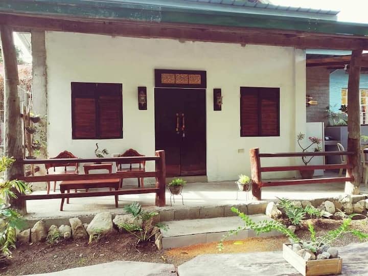 Bahay-bahayan Transient House - Calatagan